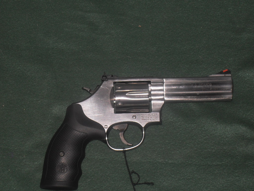 VLUU L100, M100 / Samsung L100, M100 – Coxsackie Gun & Bow